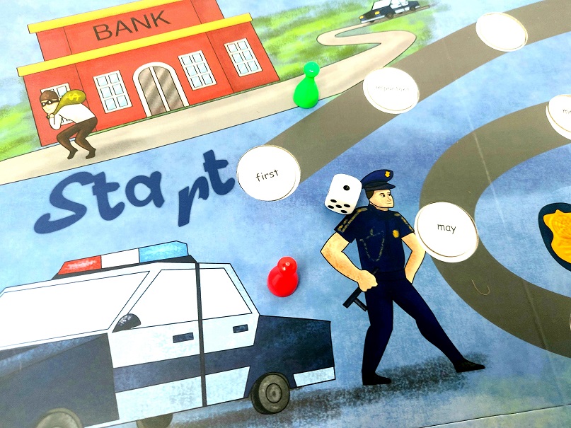 Cops 'n' Robbers | Spike's Sight Words